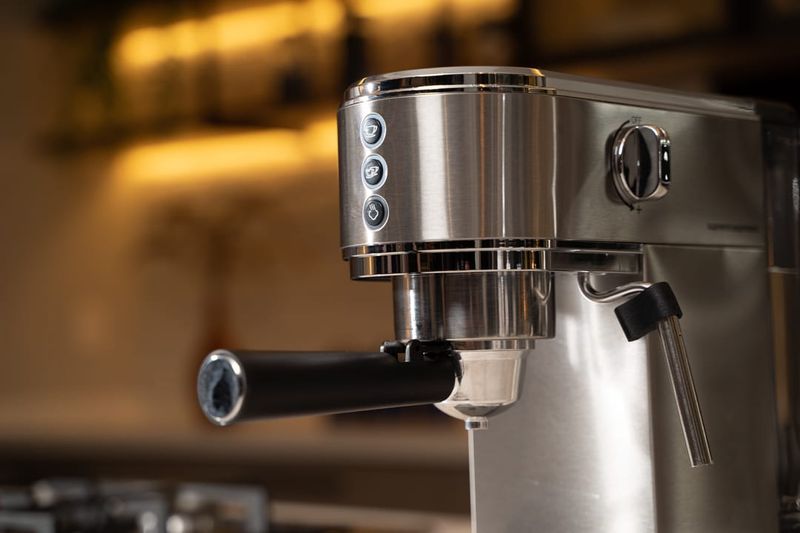 Cafeteira Expresso 3 em 1 Aço Inox 127V EOS Prata - Spicy